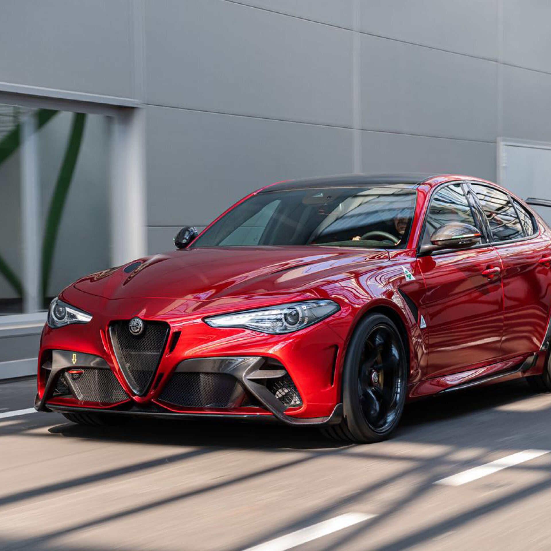 De Alfa Romeo Giulia Quadrifoglio - VIVACE Magazine